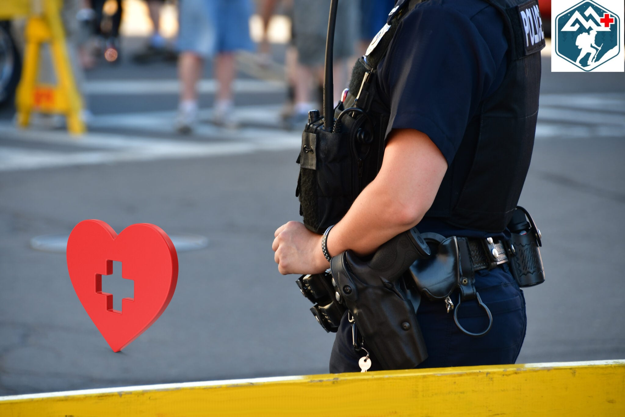 7 Essential IFAK Items For Law Enforcement | Mountain Man Medical